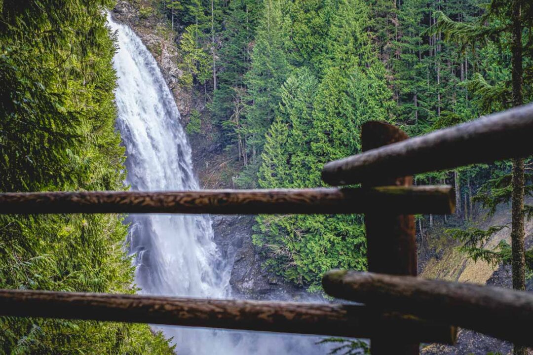 7 Awesome Waterfalls Near Seattle, Washington