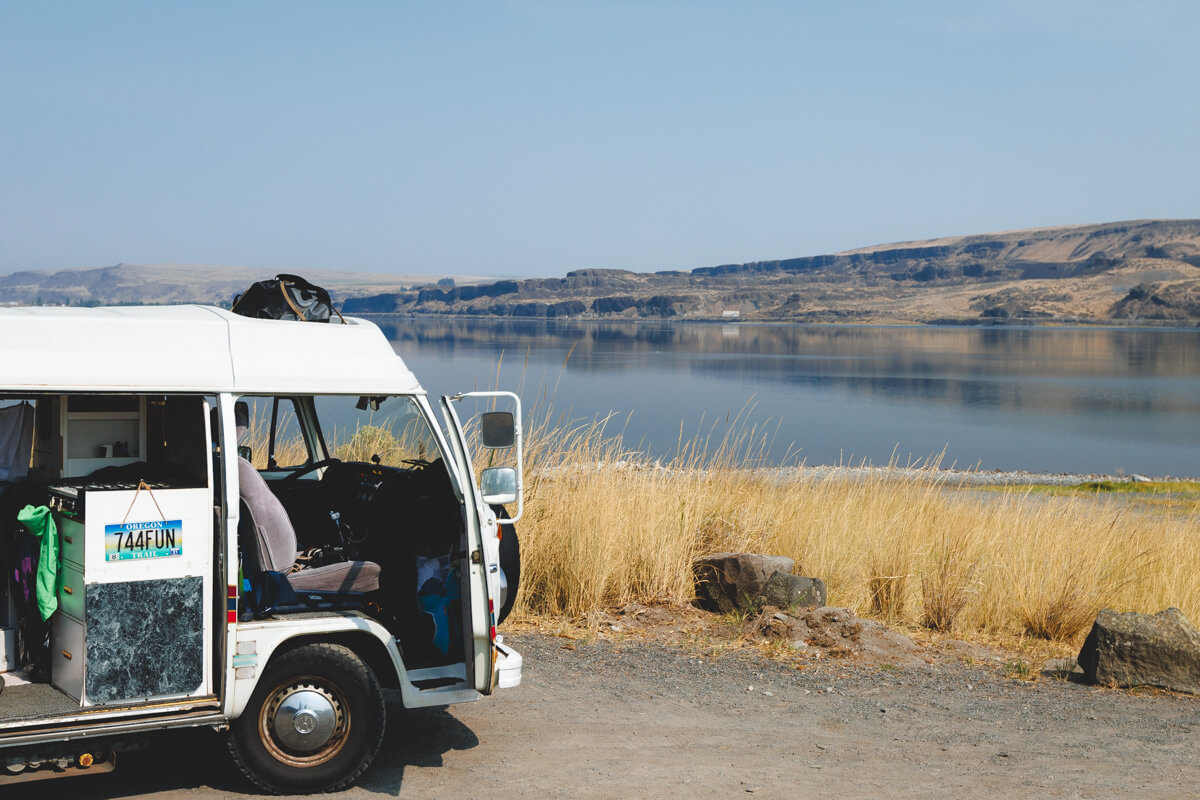 Exploring Lake Lenore and The Caves!